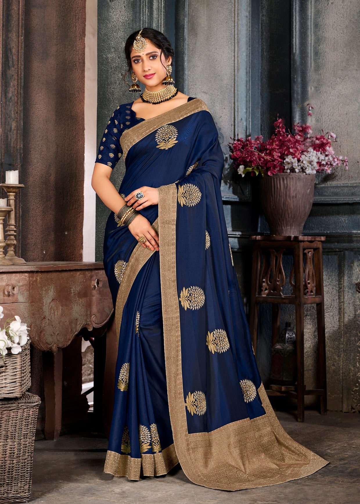 Explore Georgette Sarees & Pure Chiffon Sarees Online | Laxmipati ...