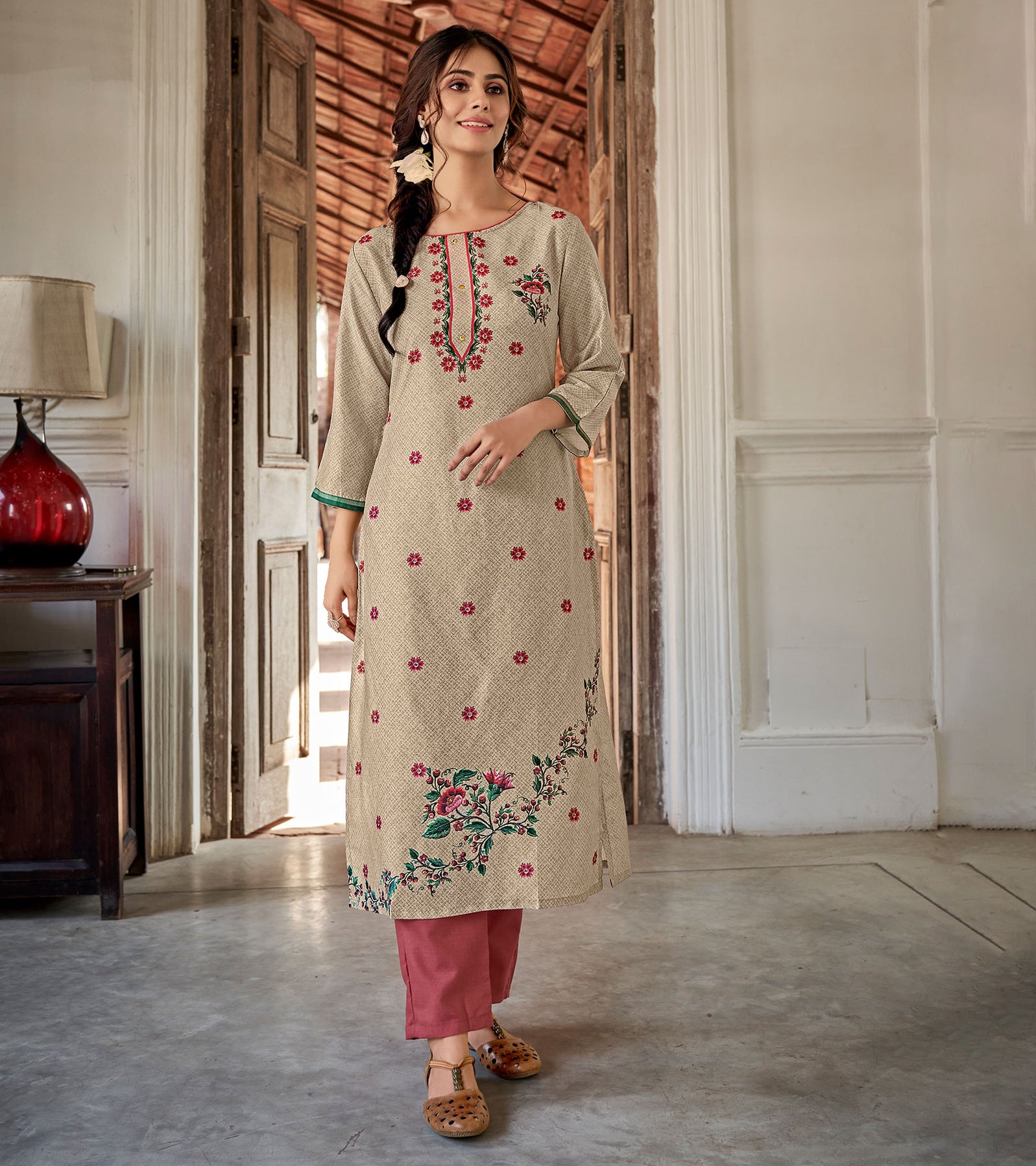Kurtis Collection - Stylish Ethnic Tops for Women | Laxmipati ...